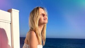 Coco Lovelock Age, Biography, Net Worth, Career, Height, Boyfriend ...