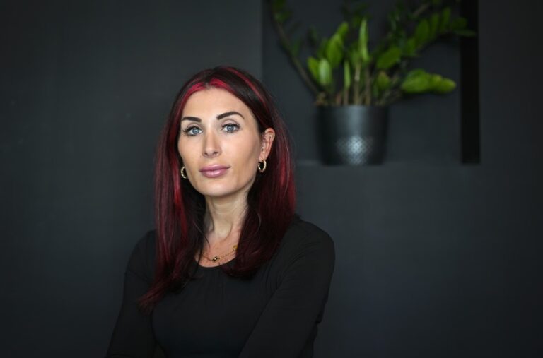 Laura Loomer Age, Biography, Net Worth, Career, Controversies & More ...