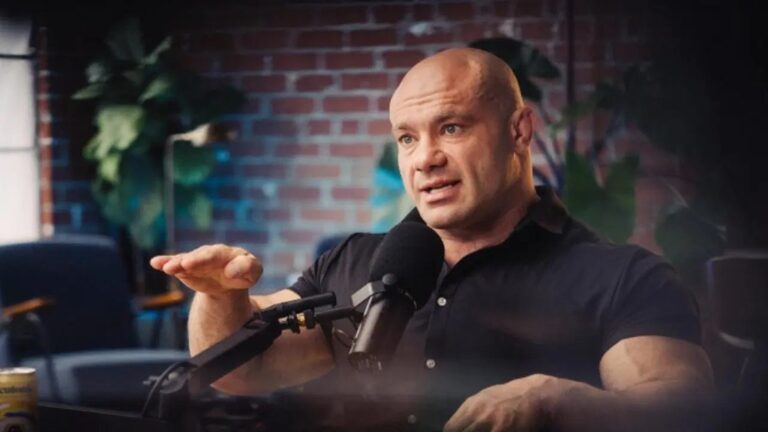 Mike Israetel Wife: Everything You Need to Know About Dr. Christle ...